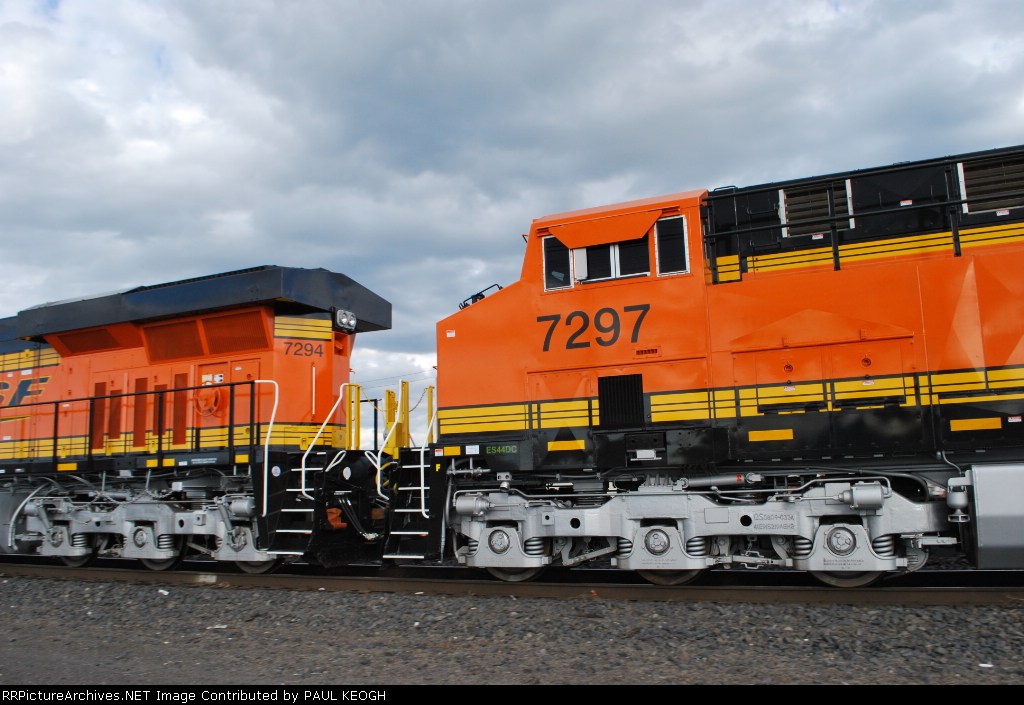 BNSF 7297 2nd unit close up as she rolls past me at BNSF South Pasco yard.